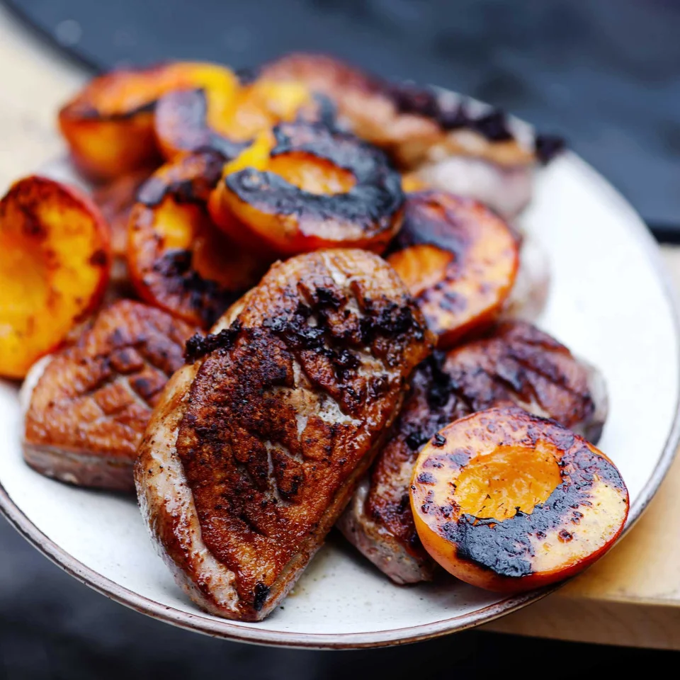 Duck breast with grilled peaches